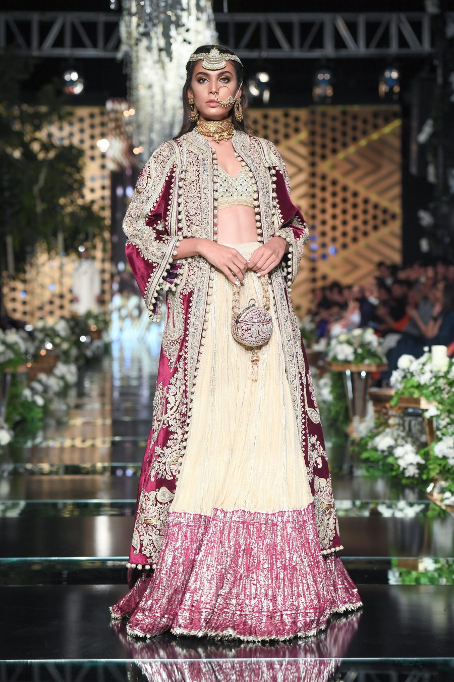 5 fresh Pakistani models who are slaying the runway - Diva Magazine