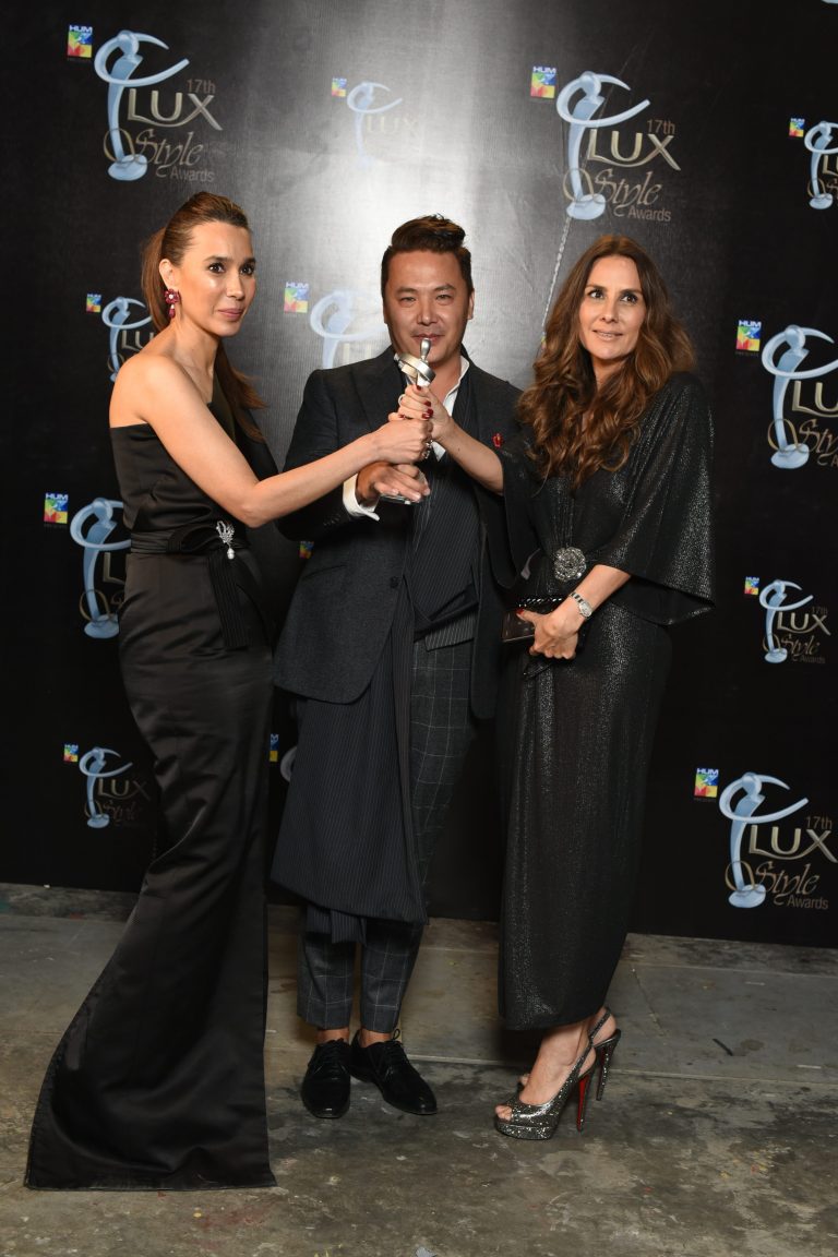 Sana Safinaz: The Power of Two - Diva Magazine