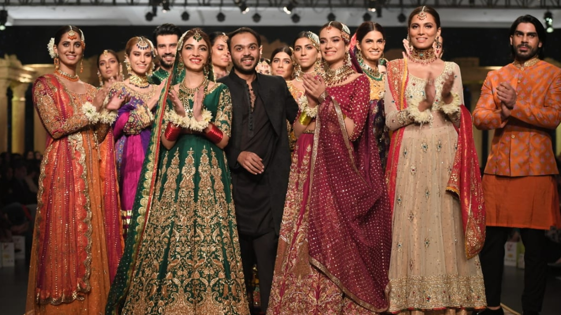 Haris Shakeel Brings The Love For Bridals to the Runway with 'Ishq' at ...