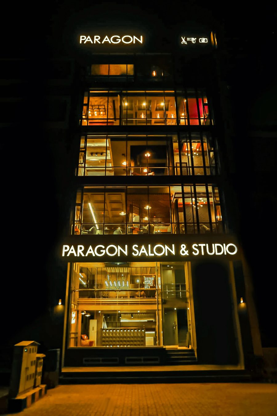 Unveiling the 5th Jewel: Paragon Salon and Studio Shines in Lahore's Lifestyle Scene - Diva Magazine