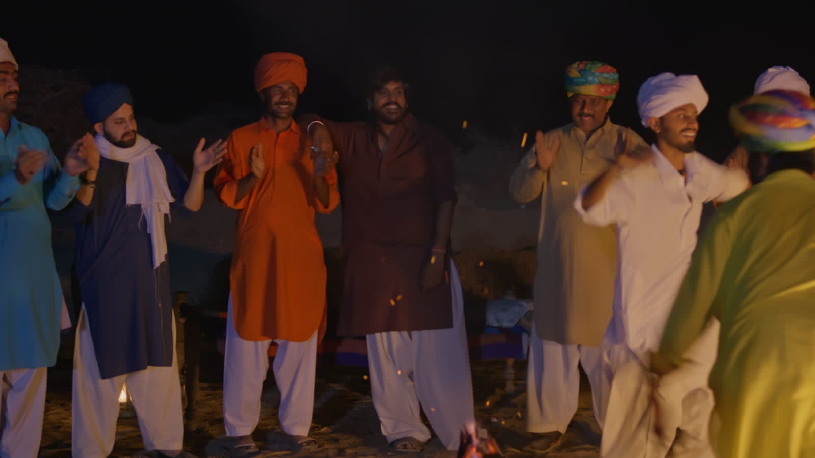 BEAUTIFUL LANDSCAPES COSTUMES AND PERFORMANCES! HERE'S WHY YOU CAN'T ...